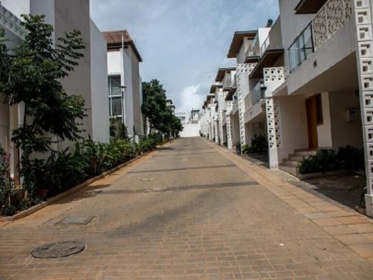Upcoming Residential Villas in Bangalore 2026 (January) | Apartments, Villas & Plots